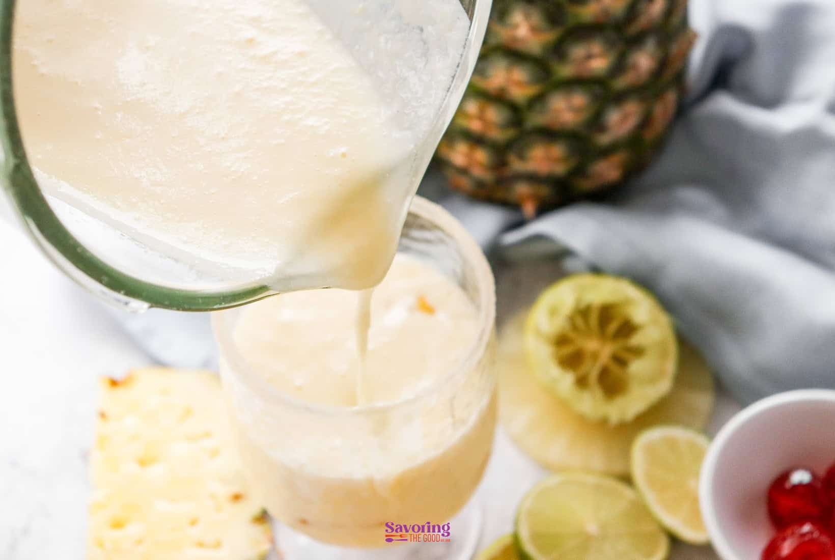 Pina Colada Mocktail (Non-Alcoholic Virgin Piña Colada Recipe ...