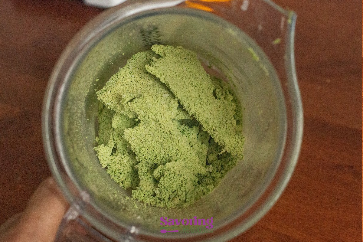 Basil Salt: Easy Homemade Recipe with Fresh Basil