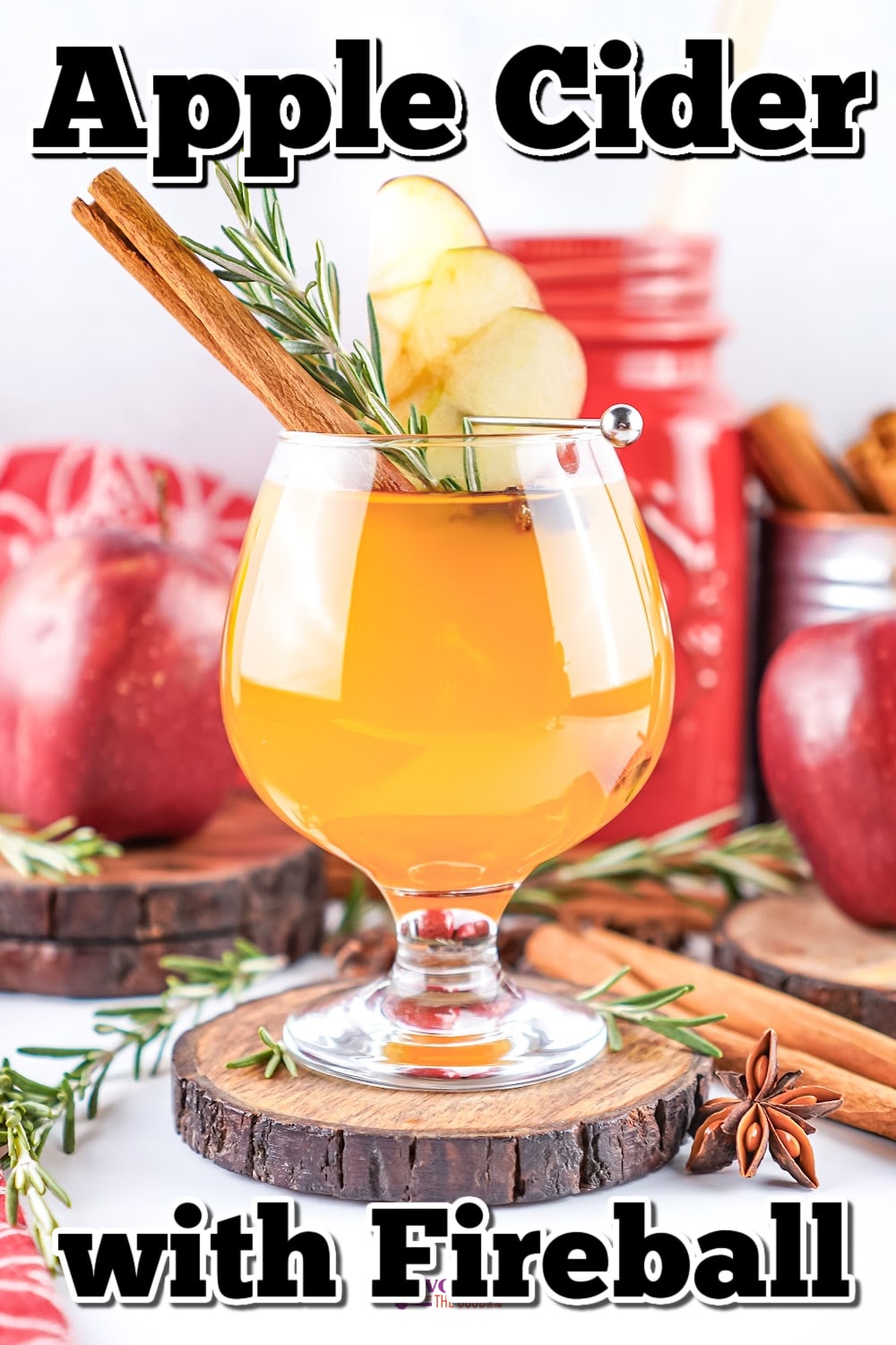 Apple Cider Fireball Drink – Fall Cinnamon Cocktail Recipe